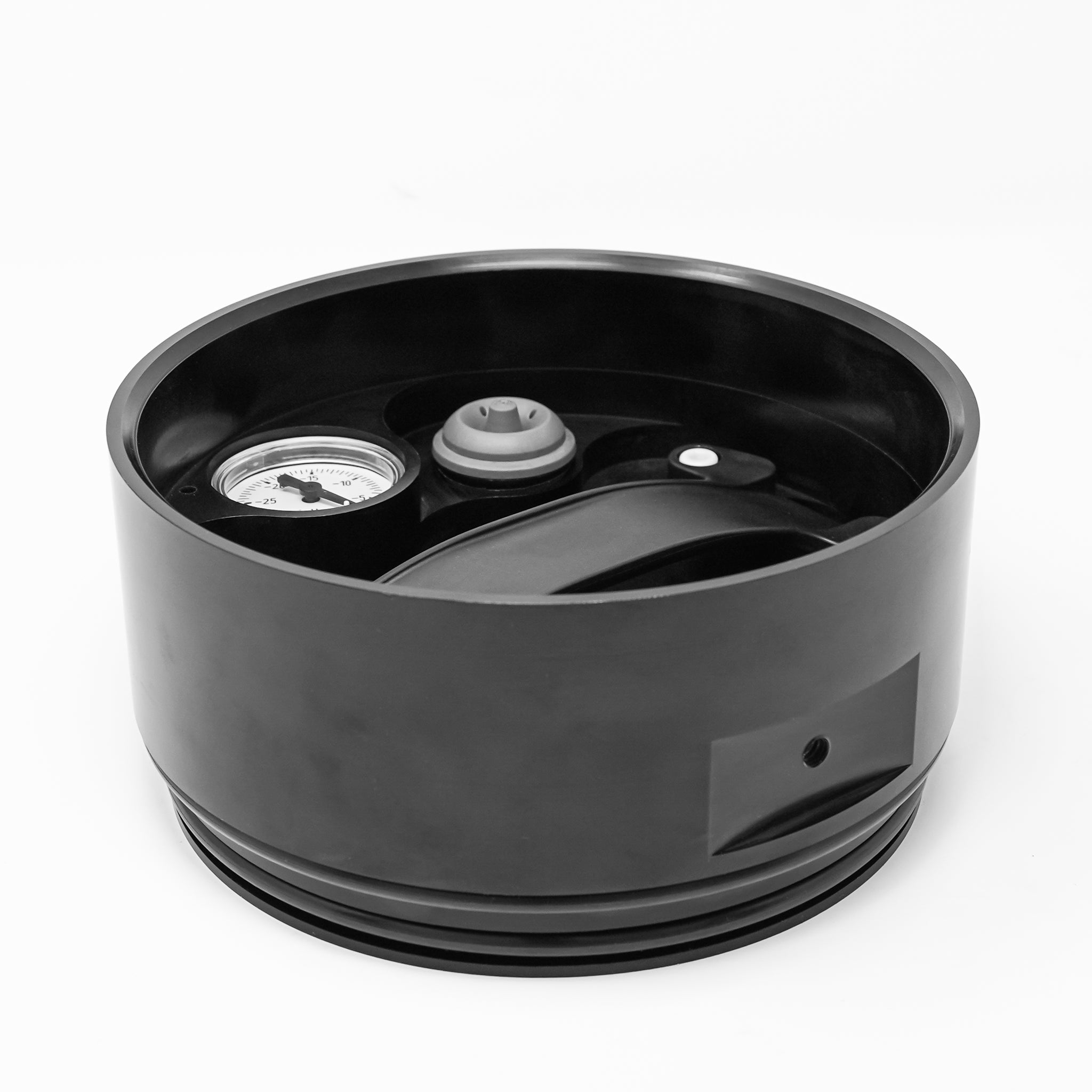 BlackTip Vacuum Bulkhead – Dive Xtras
